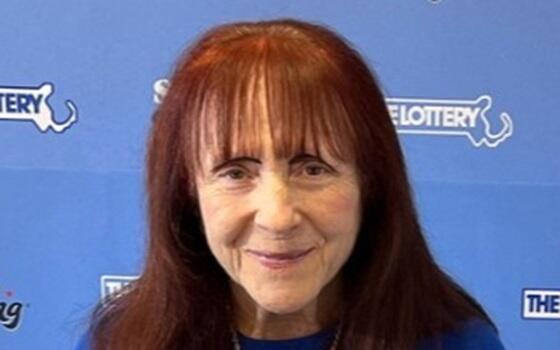 Massachusetts woman plans on staying put after hitting big money on ...
