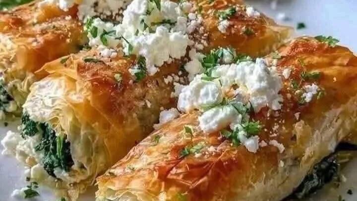 Mediterranean Spinach And Cheese Pastry Rolls With Flaky Golden Layers ...