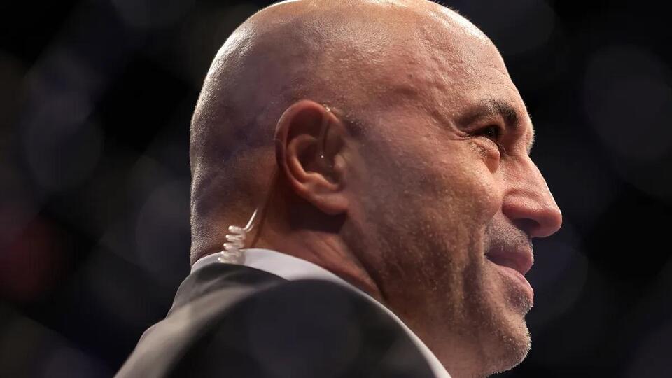Joe Rogan is No. 1 on Apple's 2025 most popular podcasts chart. See top ...