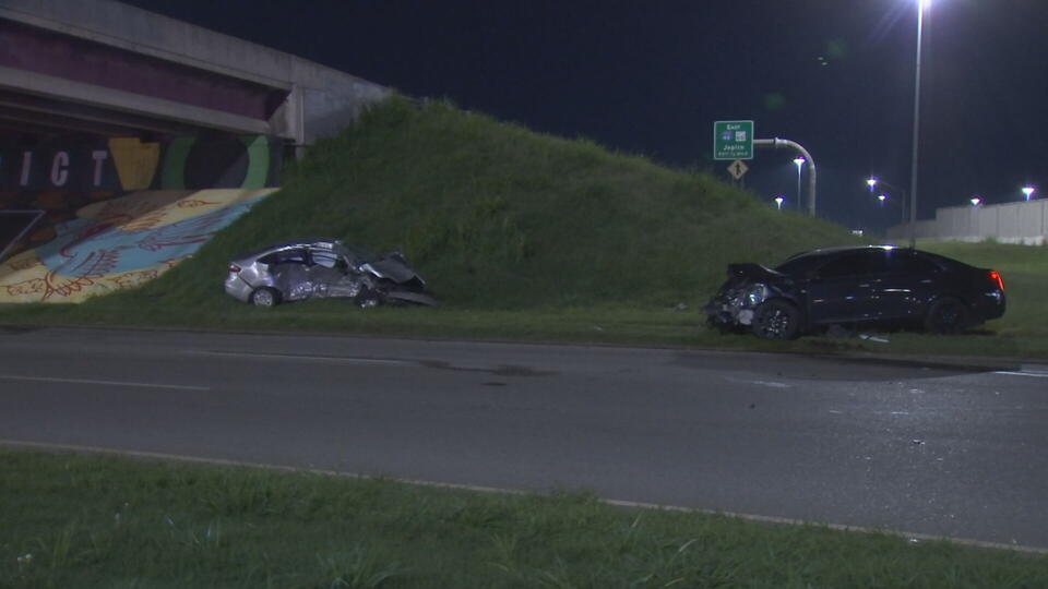 24-year-old woman killed after overnight crash on 21st Street at ...