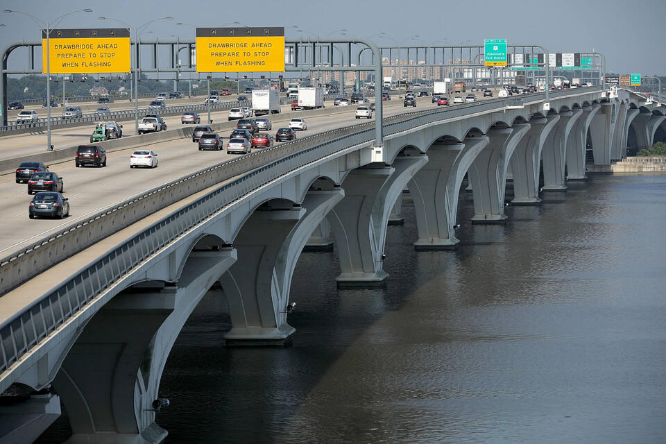 Metro DC leaders drop express lanes planned for Woodrow Wilson Bridge ...