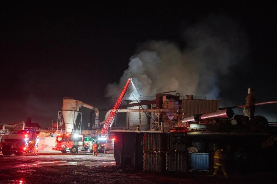 Polk County Fire Rescue Responds to Large Silo Fires - NewsBreak