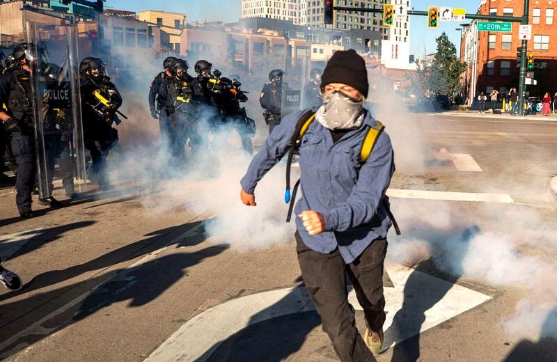 Federal Agents Deploy Tear Gas Amid Clash with Protesters at Portland’s ...