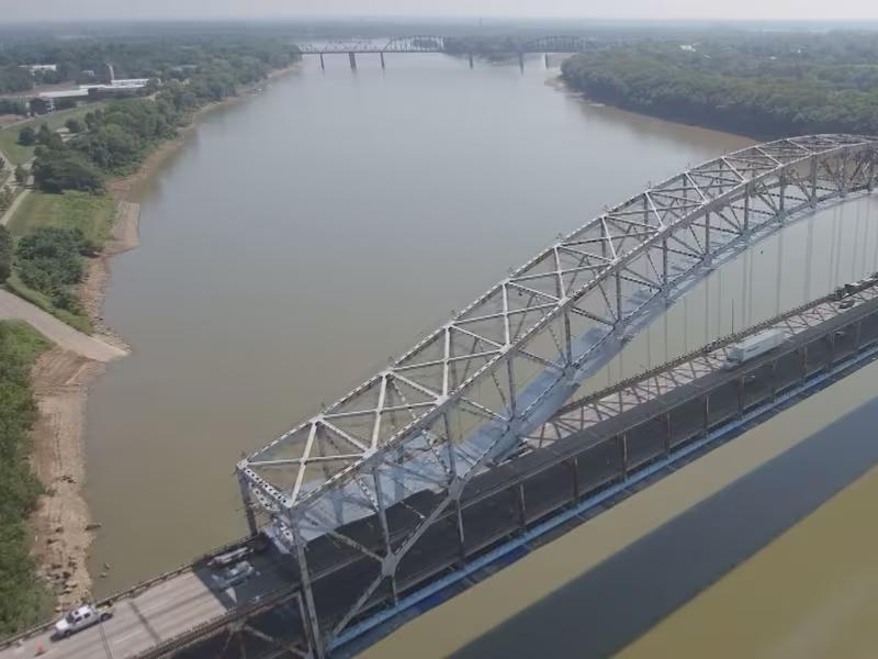 Sherman Minton Bridge closing lanes into Indiana on Monday