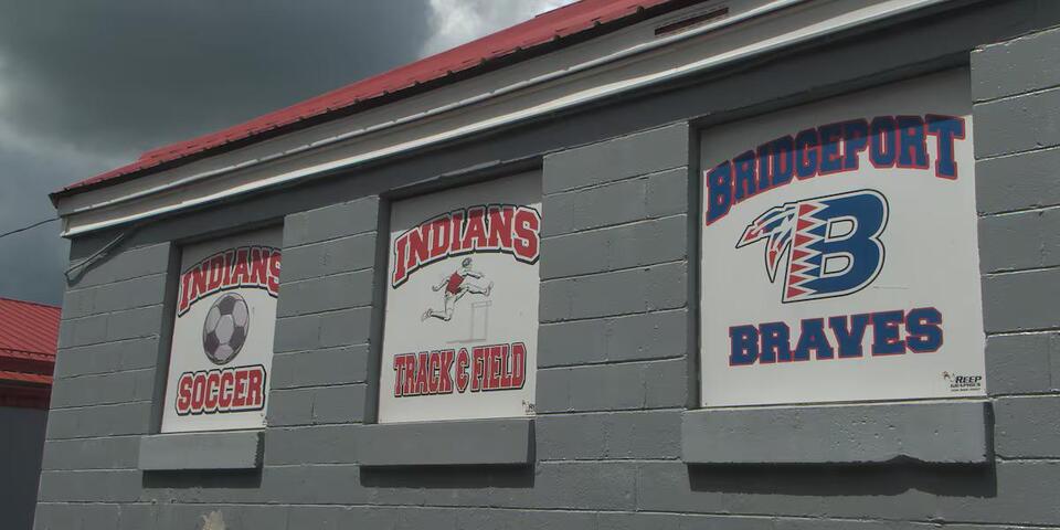 Bridgeport Middle School Football Locker Room set to undergo ...