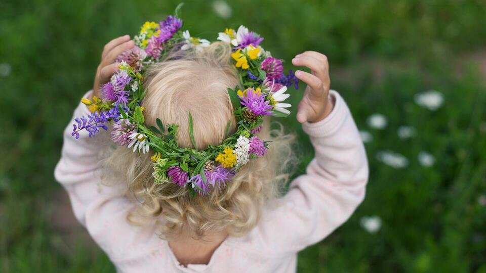 I Refuse To Straighten My 18-Month-Old's Hair To Be Flower Girl in My ...