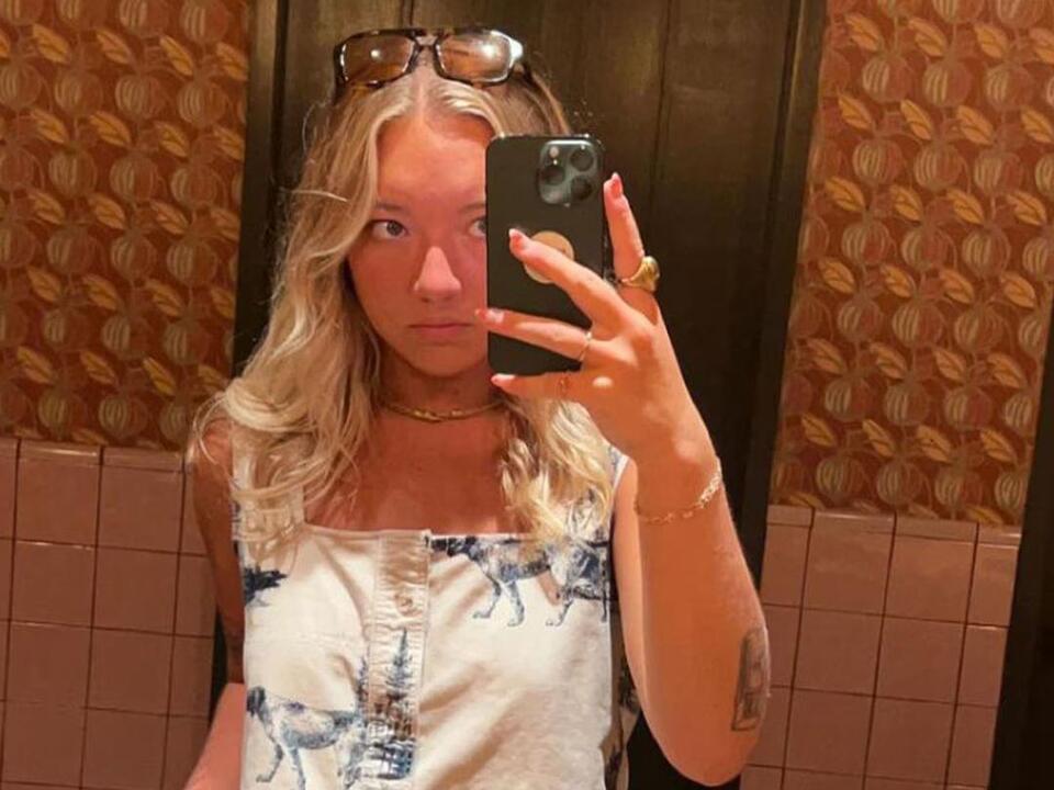 Black Swan Trial: TikToker Eva Benefield Reacts After Stepmom Is Found ...