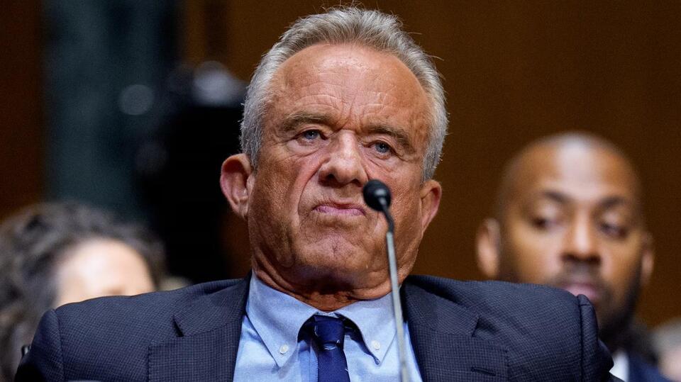 RFK Jr. Ripped for Embarrassing Thanksgiving Photoshop Fail - NewsBreak