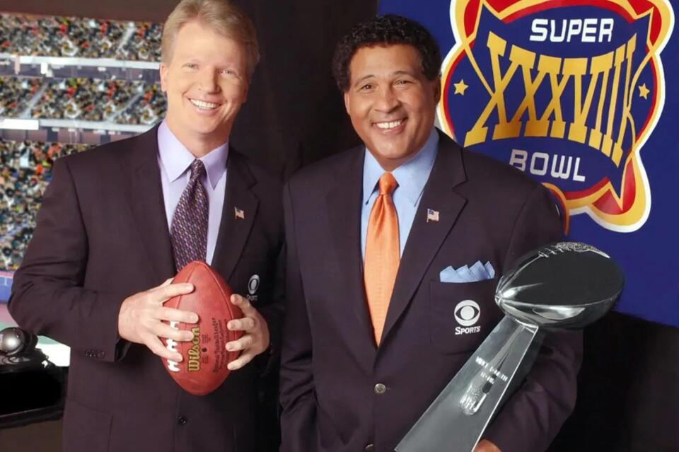Phil Simms honors former broadcast partner Greg Gumbel in emotional ...