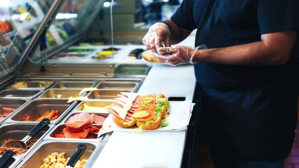 Subway owner makes major billion-dollar fast food acquisition - NewsBreak
