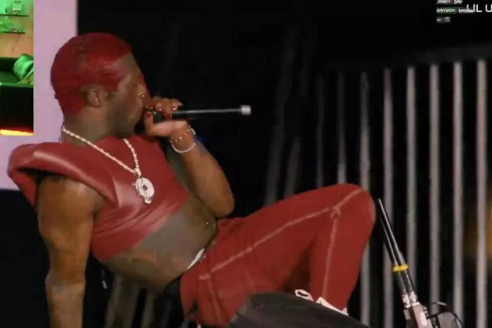 Lil Uzi Vert Goes Viral for Their Strange Red Outfit and Purse at 2024 ...
