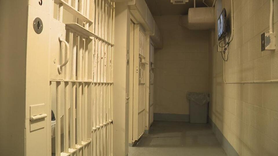 Jail captain resigns over alleged cover-up of inmate-corrections ...