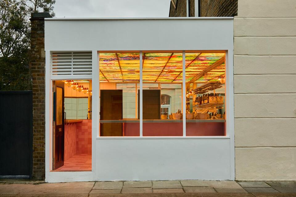 Londoners Are Keeping It Cool With Wine Bars That Double Up as Ice ...