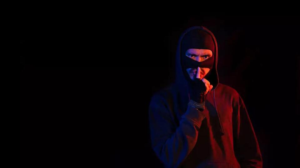 Woman Shoots Intruder Who Broke into Her Home - NewsBreak