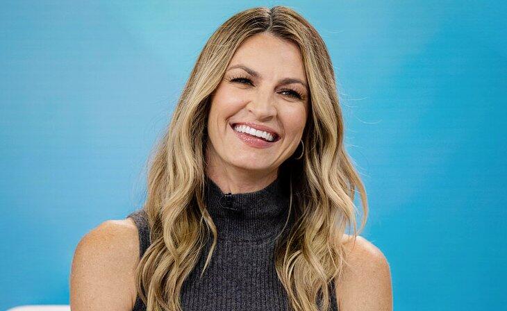 Erin Andrews Shades Dancing With The Stars For Firing Her - NewsBreak