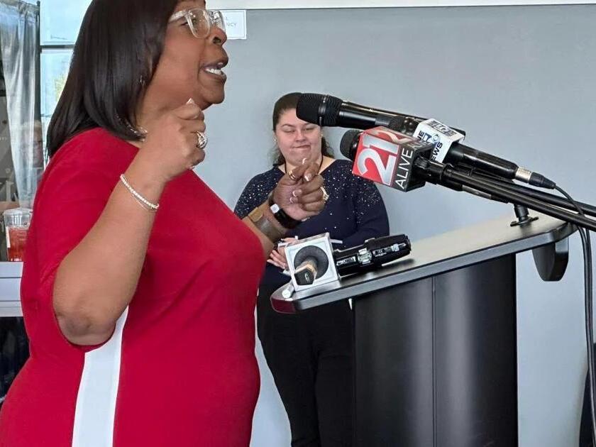 Caucus live blog: Sharon Tucker selected as Fort Wayne's new mayor