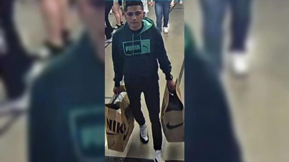 Suspects steal more than 20 pairs of shoes from Lancaster County Nike ...