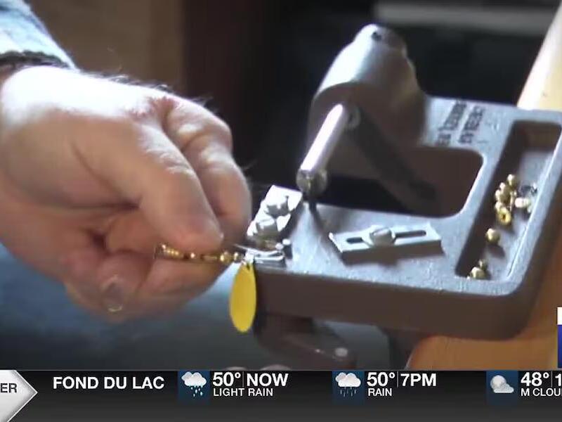 SMALL TOWNS: Marinette man finds joy in helping others catch fish