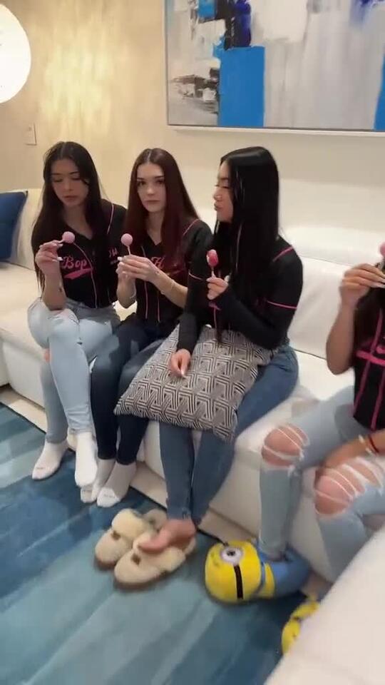 cake pop @Alina Rose @Sophie Rain @summer @Aishah Sofey @Joyy.mei ...