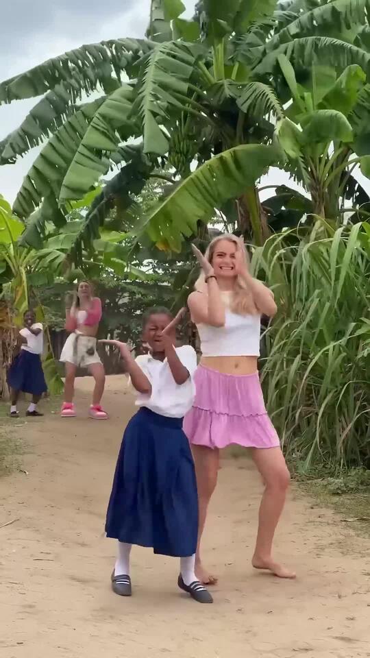 Are they our doppelgngers Belitskay twins lookalike viral dancemp4 ...