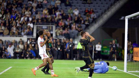 Shorthanded LAFC squad downs Toronto FC, inching closer to top spot in ...