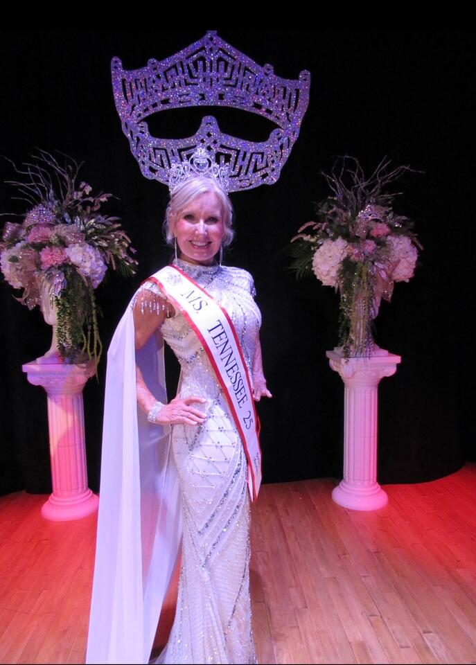 Murfreesboro grandmother Terry Coulter wins Ms. Senior Tennessee ...