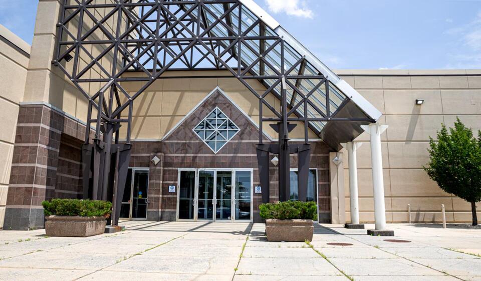 Discount retailer to open at Colonial Park Mall - NewsBreak