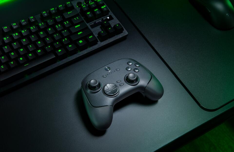 RAZER UNVEILS WOLVERINE V3 PRO 8K PC: THE FASTEST, LIGHTEST WIRELESS ...