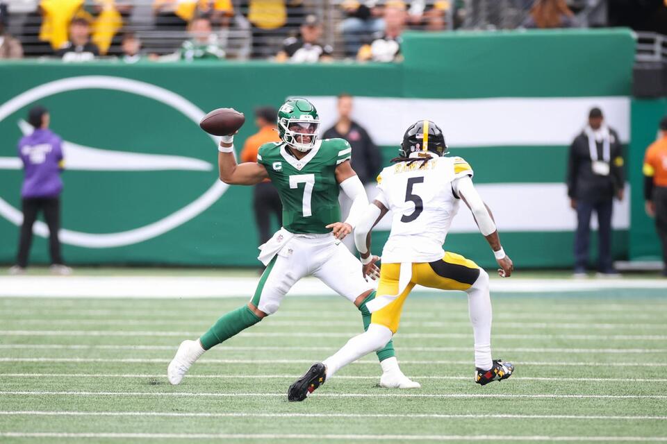 Steelers CB Jalen Ramsey defends his huge hit on Jets QB Justin Fields: 'That's football ...