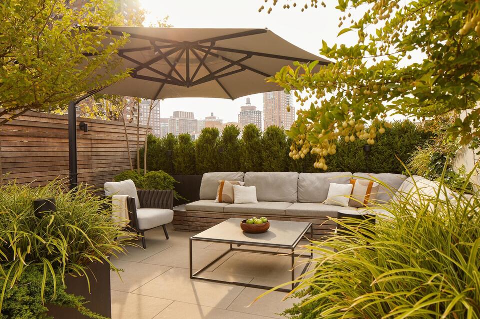 5 Mistakes People Make That Lead to a Cluttered Backyard — And How to ...