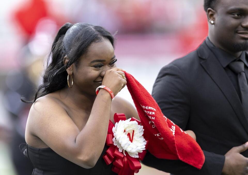 ‘I can’t believe it’: Rayna Taylor crowned Homecoming Queen - NewsBreak
