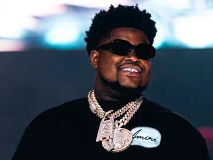 Ice Tray Da Gang: Best Jewelry Rocked at Birthday Bash ATL 2024 [Photos]