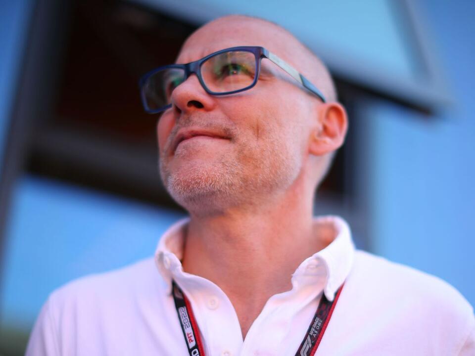 Jacques Villeneuve claims F1 struggler with ‘big luggage of cash’ does ...
