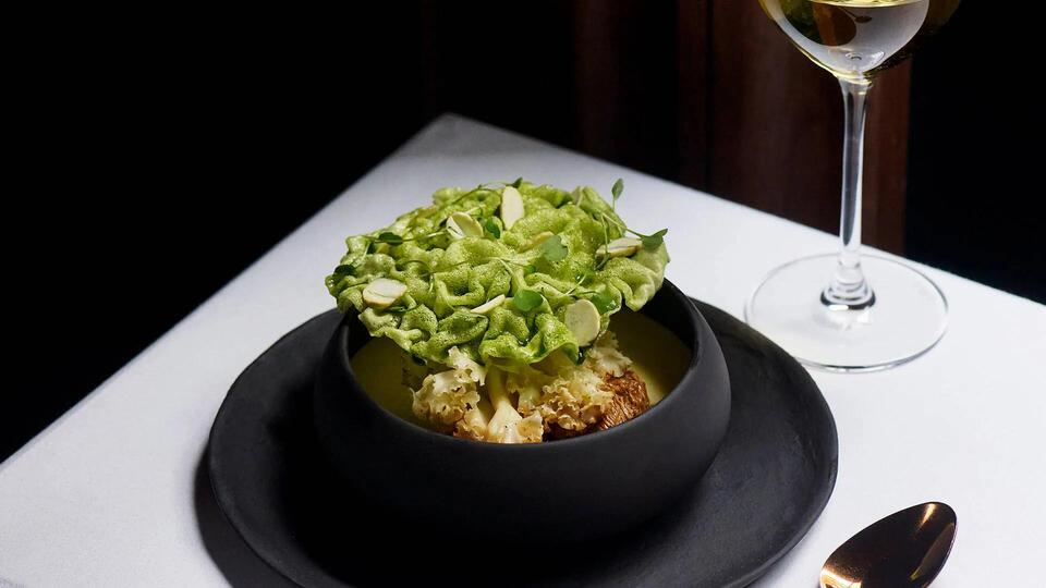 After nearly 30 years, this Michelin starred London restaurant is ...