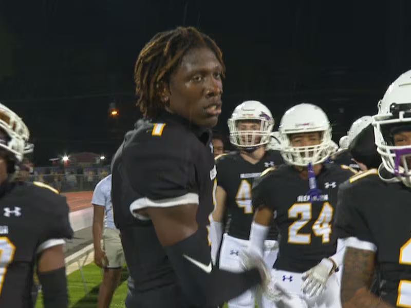 Jaylin Johnson earns Play of the Week