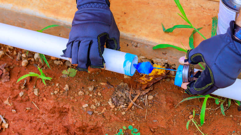 The Best Products To Use When Gluing PVC Pipe For Long-Term Durability ...