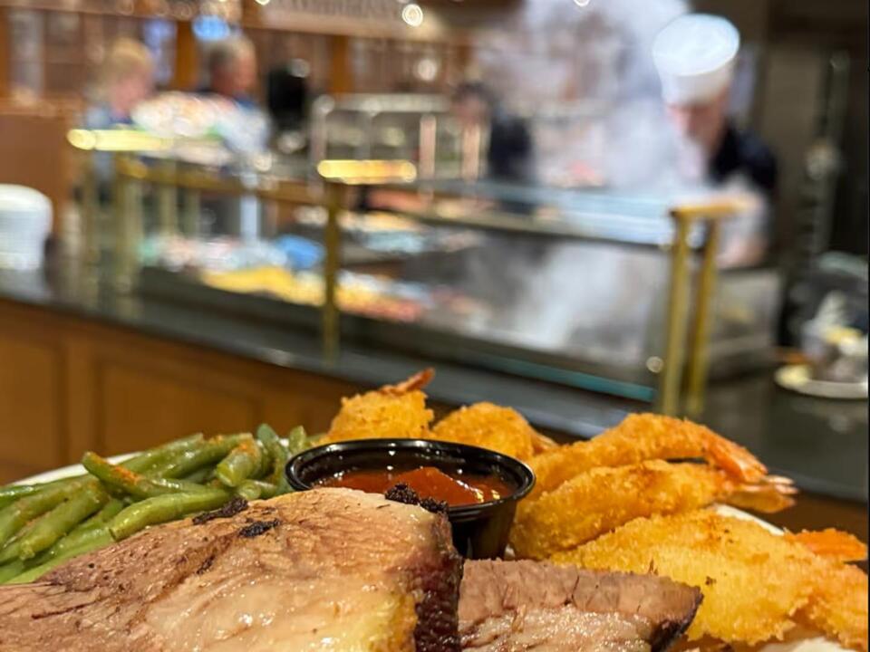 Shady Maple Smorgasbord Best Buffet In USA, Experts Say