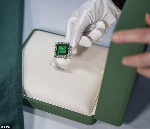 World's most expensive green stone sells for an eye-watering £7million ...