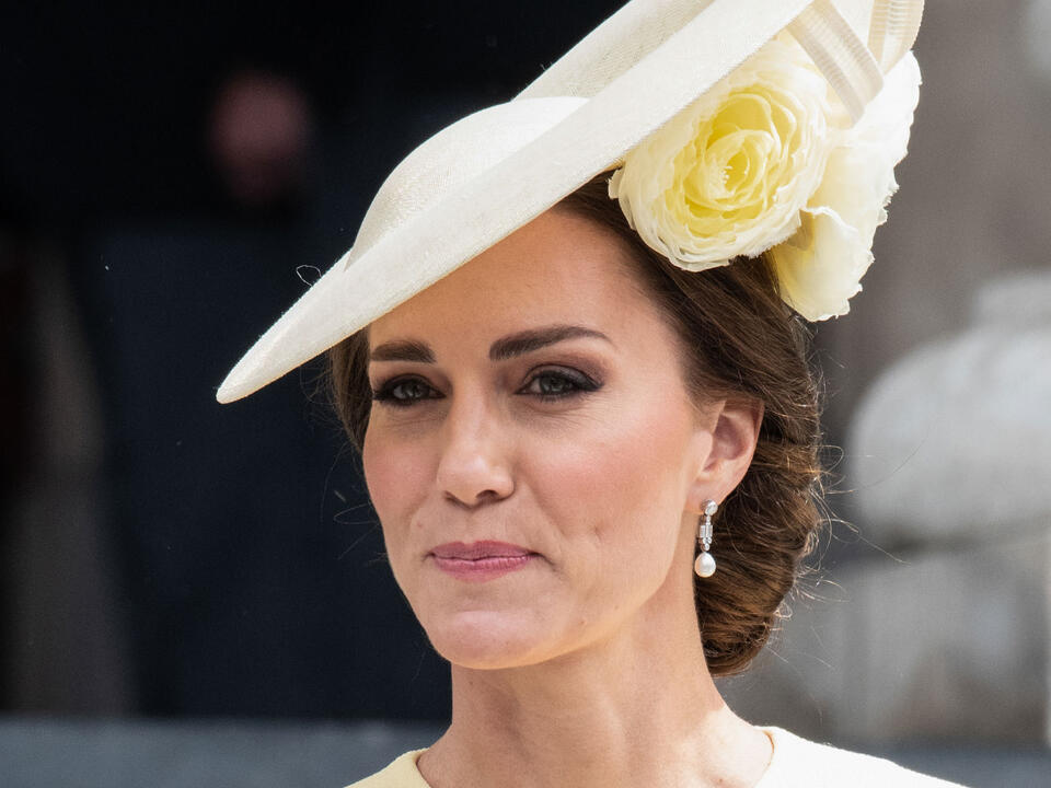 Fans Call Kate Middleton The 'Epitome Of Elegance' As She Stuns In A ...