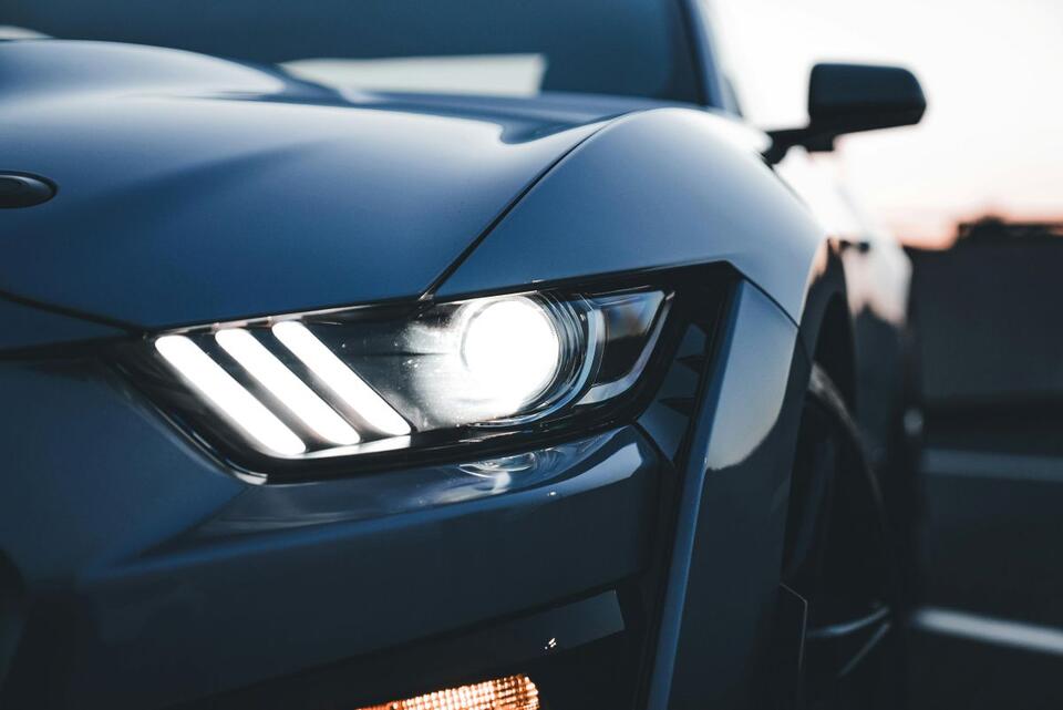 Tesla's Matrix Headlights Get Smarter About Reflective Road Signs ...