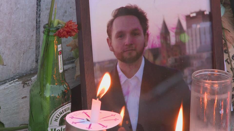 Akron community gathers to honor 25-year-old killed in Highland Square ...