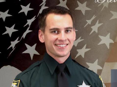 Florida sheriff's deputy pleads guilty in fatal shooting of roommate ...