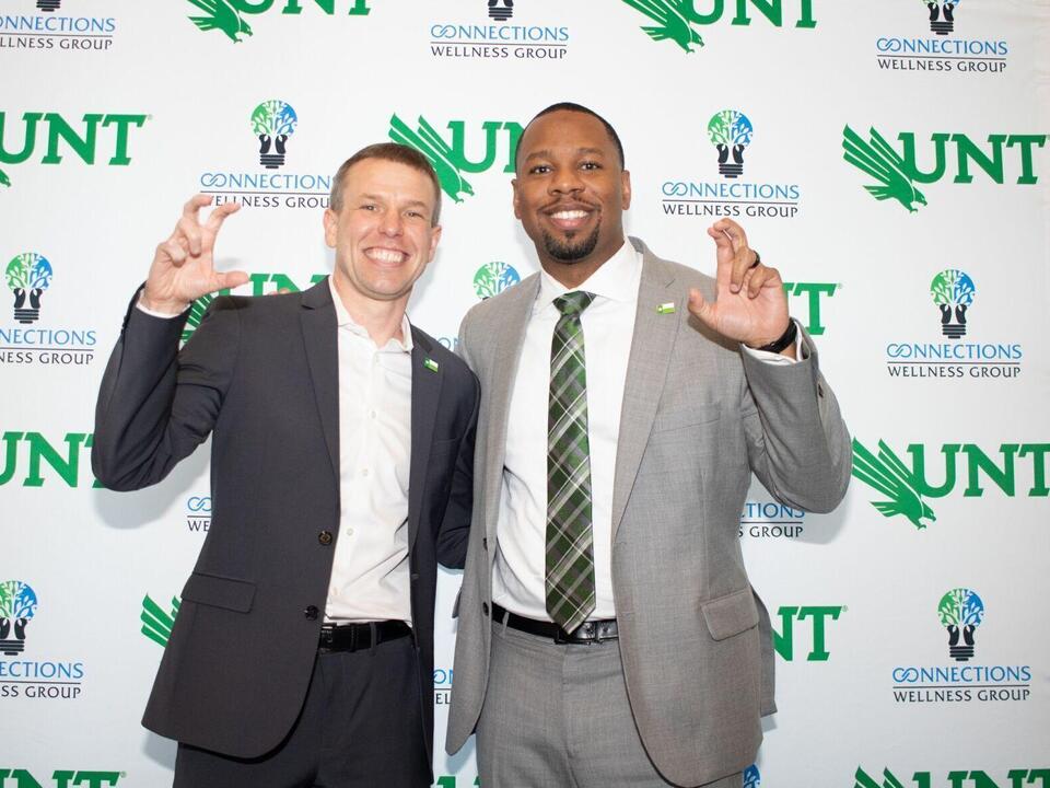 UNT basketball coaches rake in a combined $42,500 in bonuses following ...