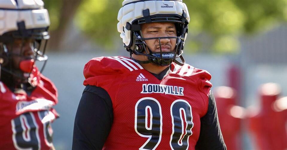 Texas adds to star-studded transfer portal class, flips Oklahoma DL ...