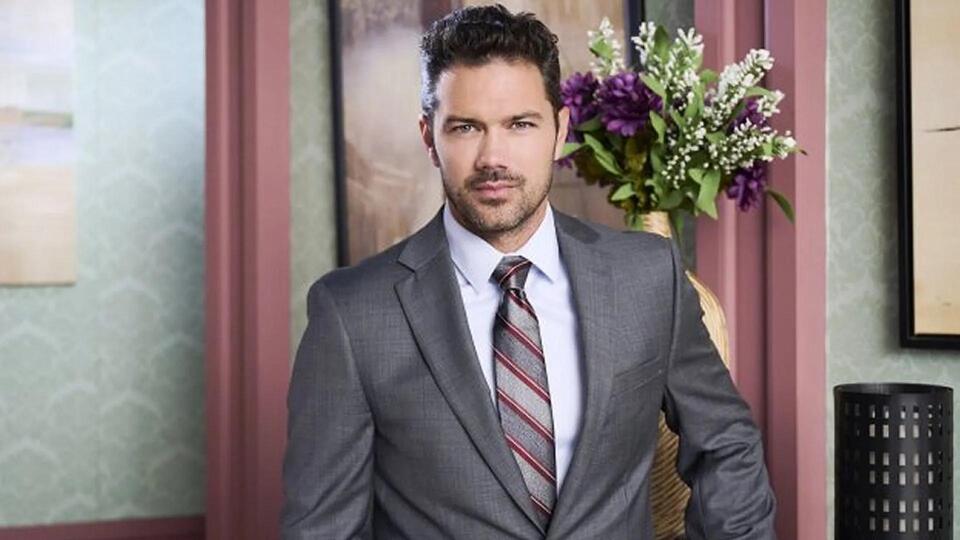 General Hospital alum Ryan Paevey spills on meet-and-greet fun and hints at exciting news ahead ...