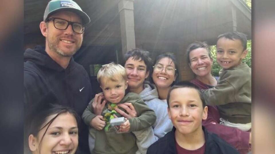 Small business owner steps in to help family whose van was stolen on ...