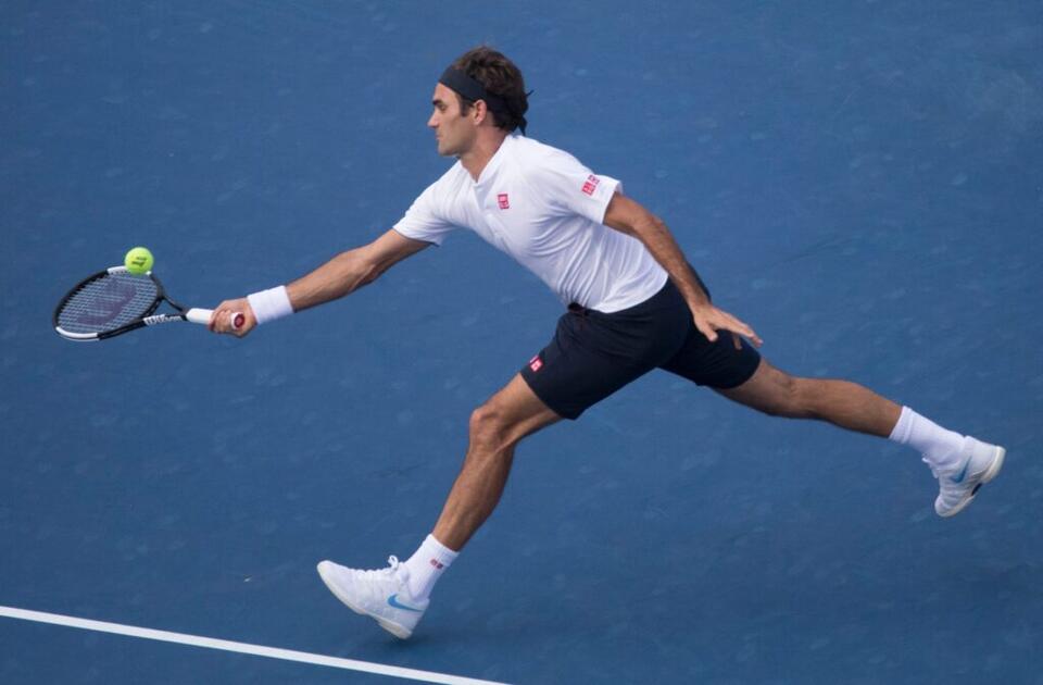 Roger Federer Wins Comeback Match At Shanghai Masters - NewsBreak