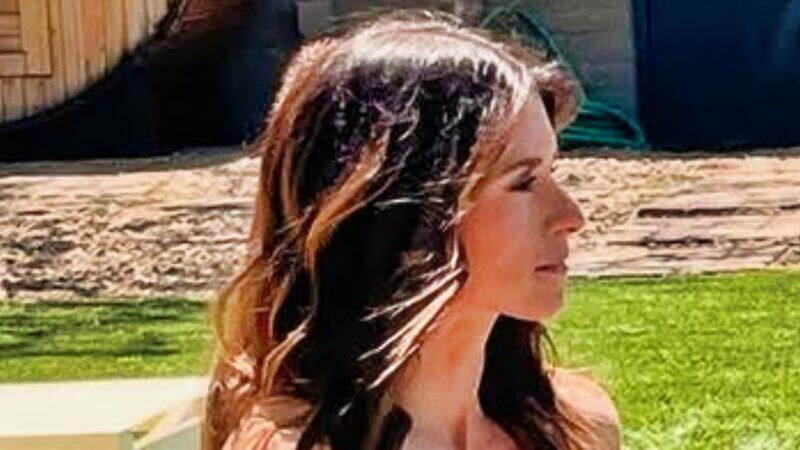 Danica Patrick Was Dropping Jaws With Her Poolside Photos - NewsBreak