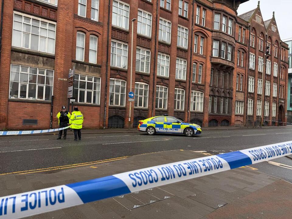 Leicester latest LIVE: Murder probe launched after student stabbed as ...