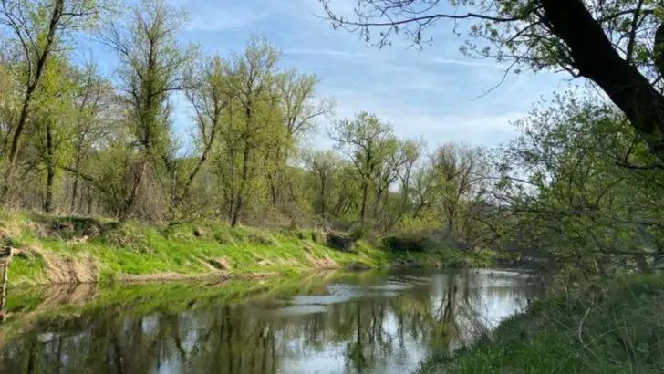 There are 8 Wisconsin and Minnesota Driftless-Area Towns Where Families ...